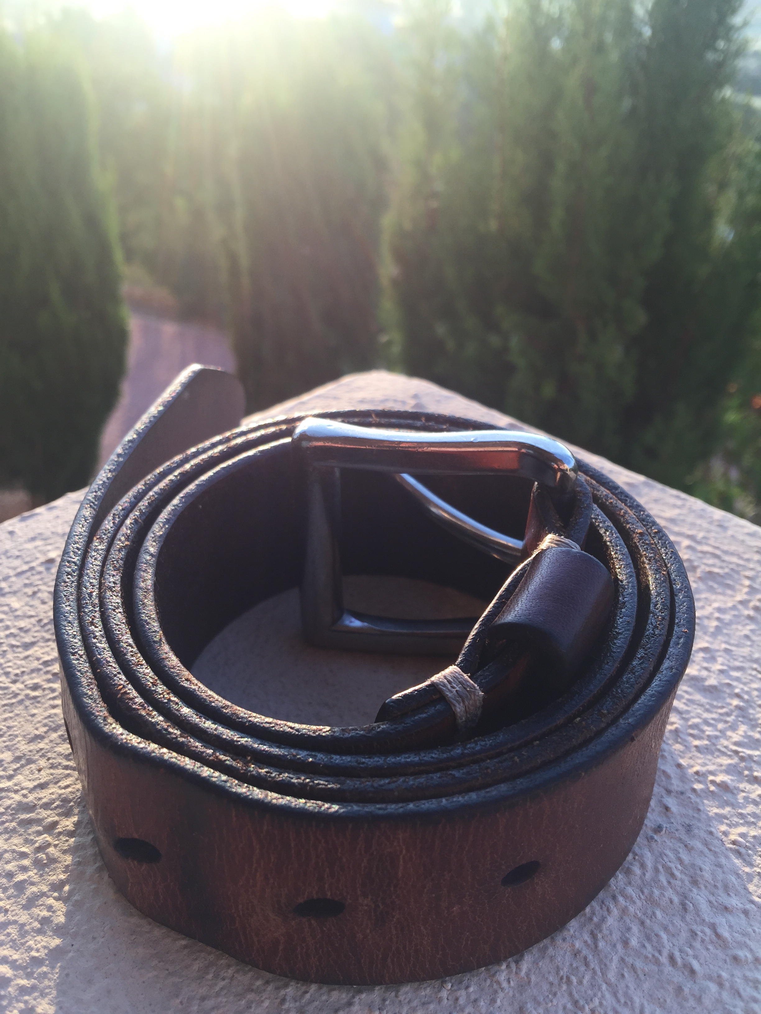 What has belt notches got to do with anything? – Mending a Broken Heart